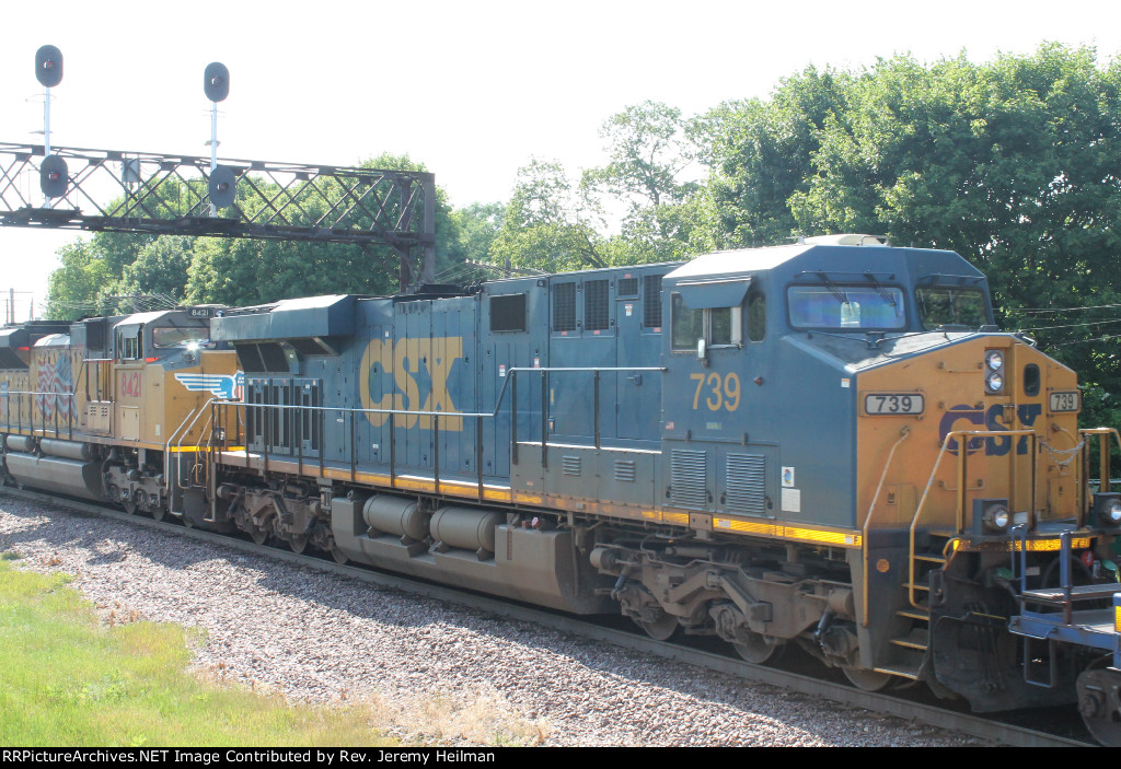 CSX 739 (2)